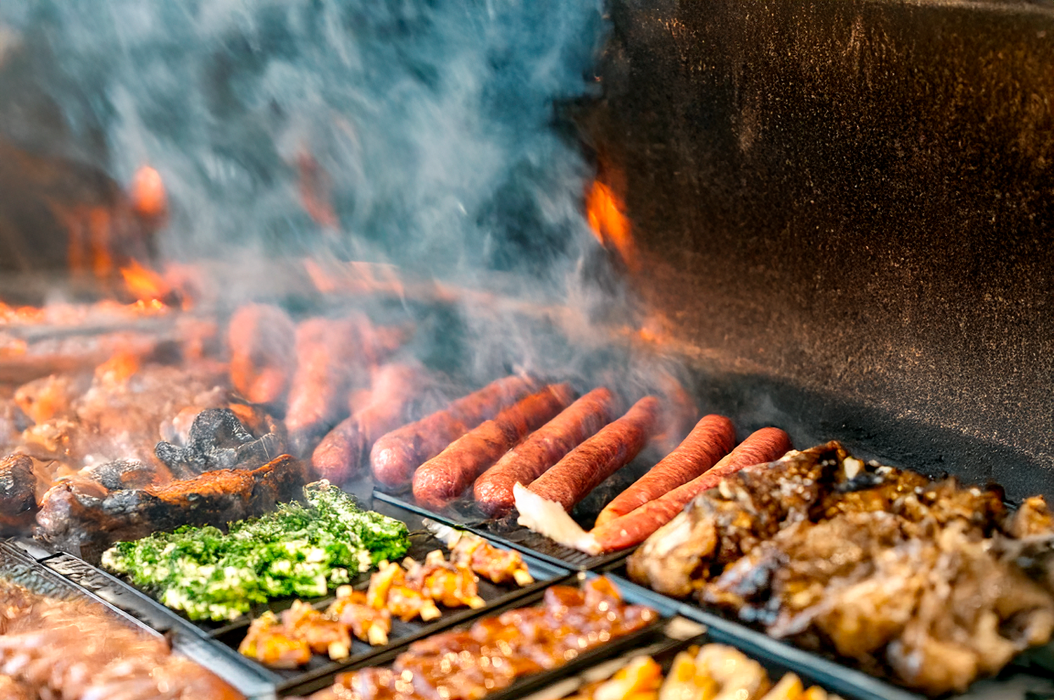 Grill & Groove: Elevating Outdoor Parties with Unforgettable BBQ Vibes ...